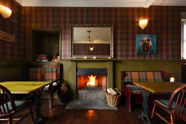 Home - Form - Strathardle Lodge